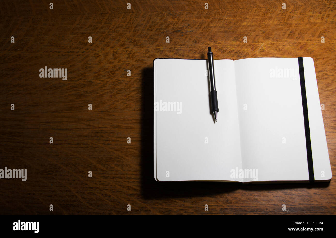 Classroom objects hi-res stock photography and images - Alamy