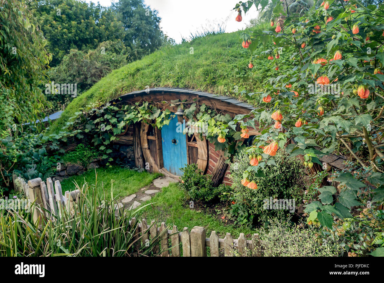 The lord of the rings frodo house hi-res stock photography and images ...