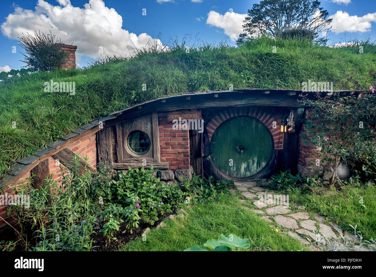 The lord of the rings frodo house hi-res stock photography and images ...