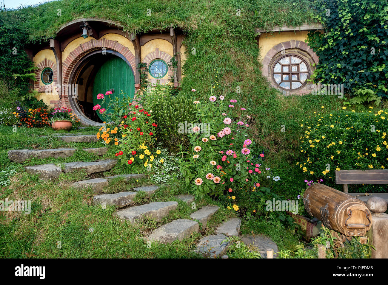 New zealand hobbit land hi-res stock photography and images - Alamy