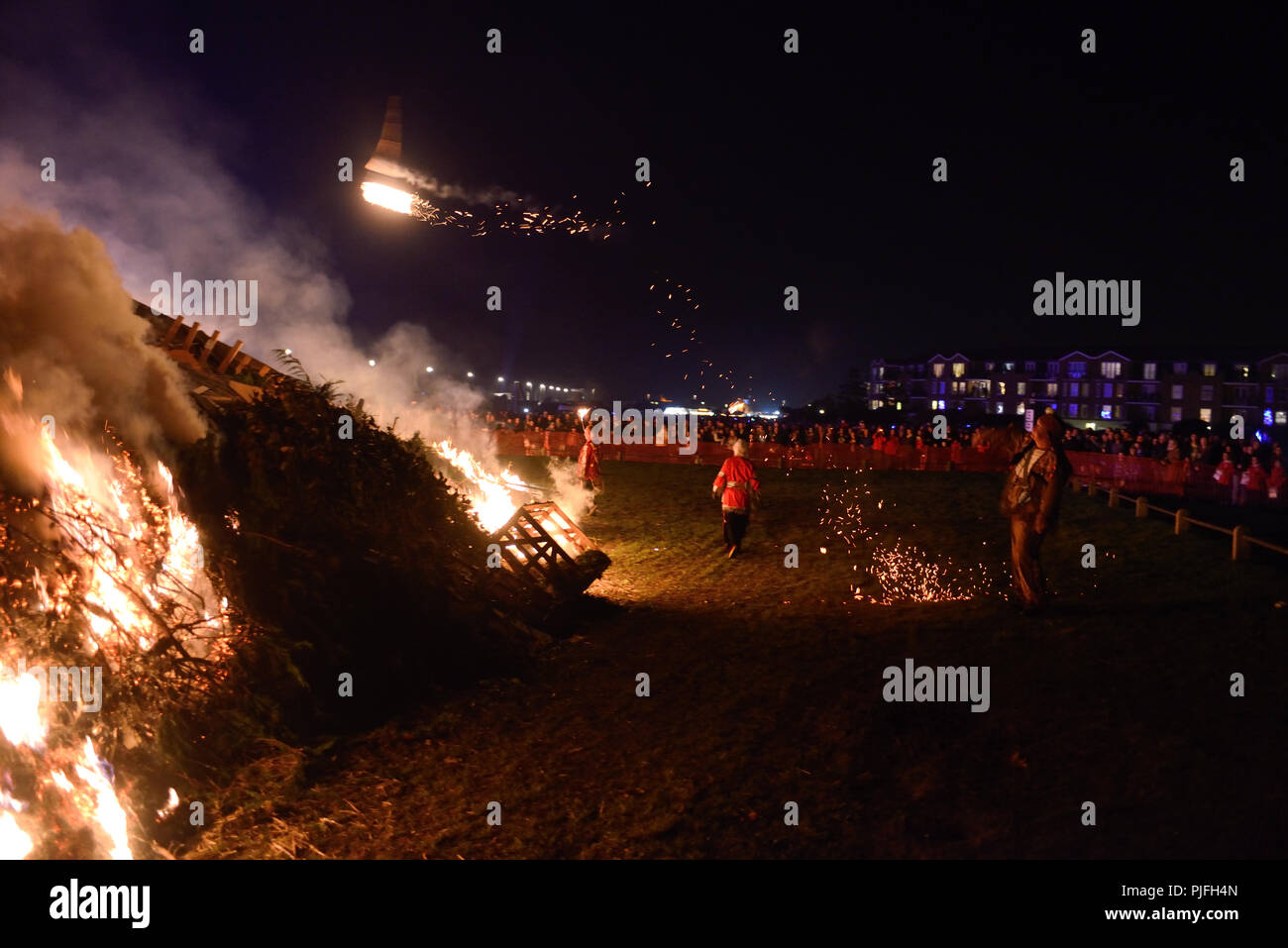 Littlehampton bonfire celebrations hi-res stock photography and images ...