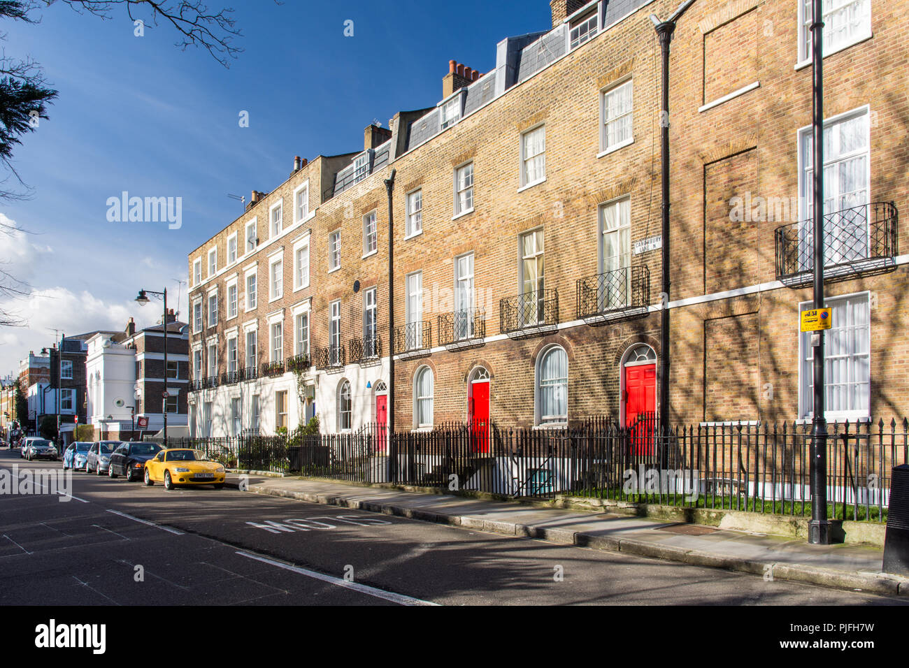 Islington streets hi-res stock photography and images - Alamy