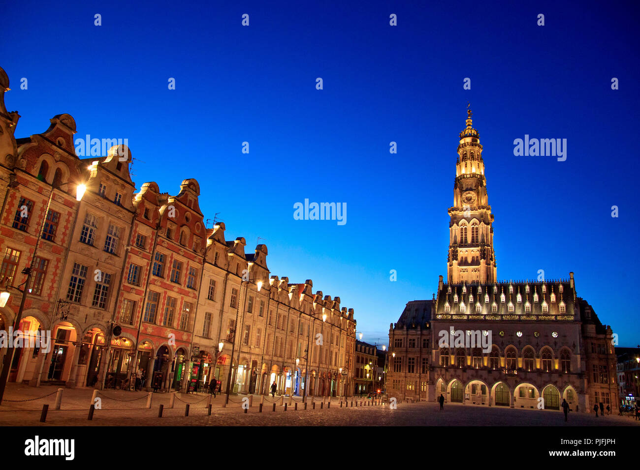 Flemish architecture hi-res stock photography and images - Alamy