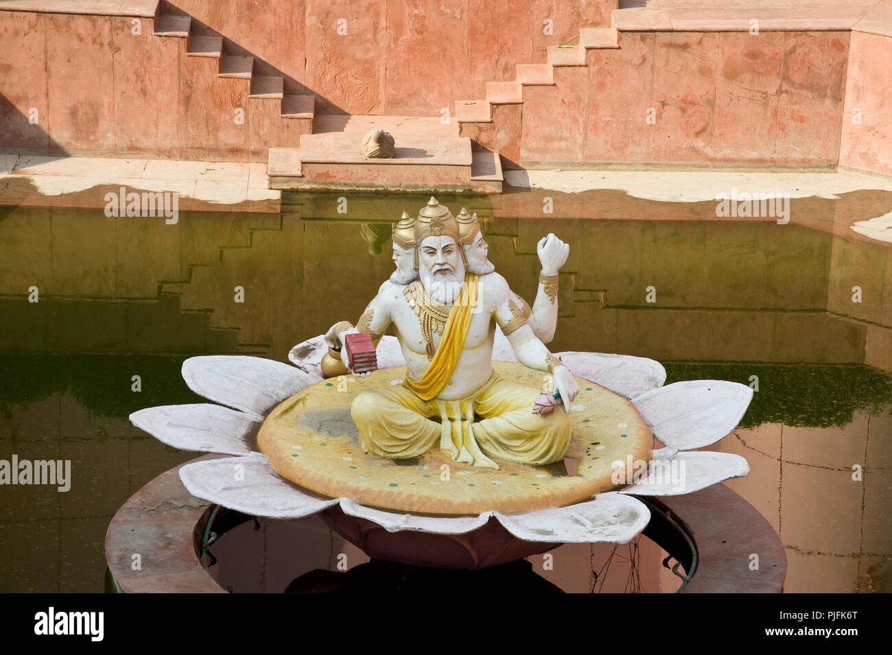 Brahma kund hi-res stock photography and images - Alamy