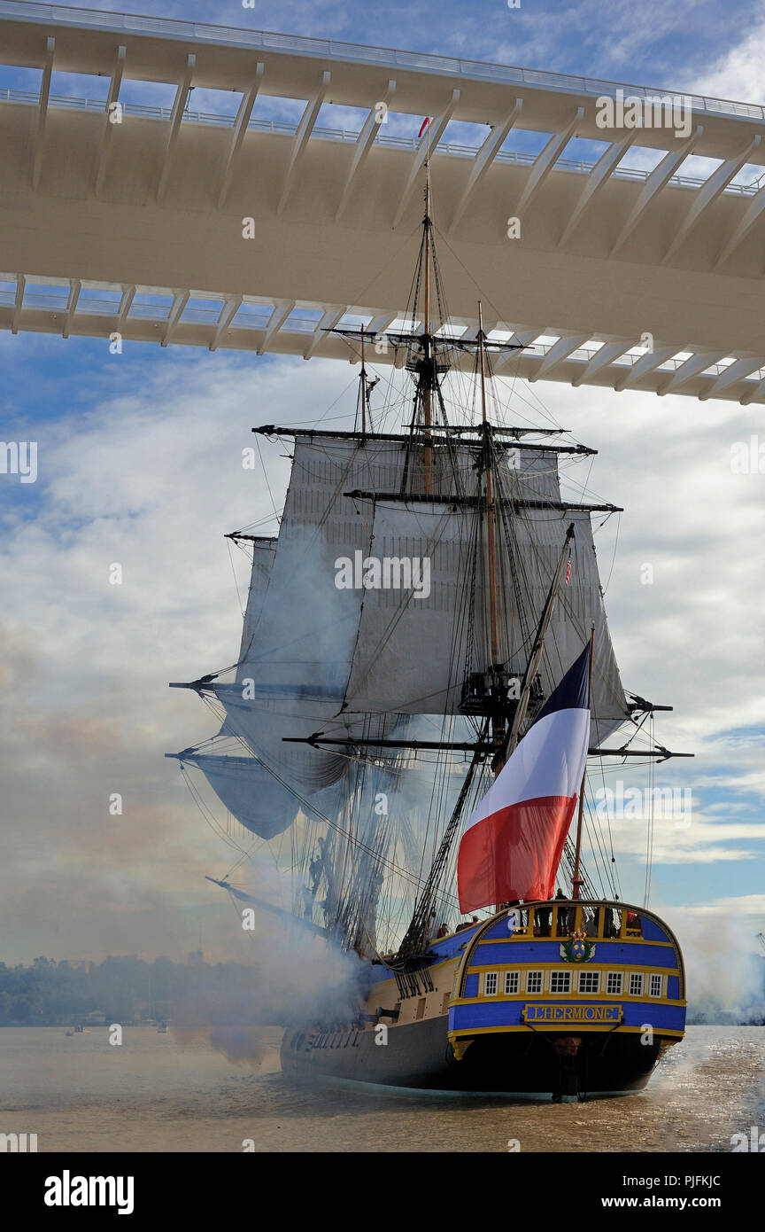 French navy aquitaine class frigate hi-res stock photography and images ...