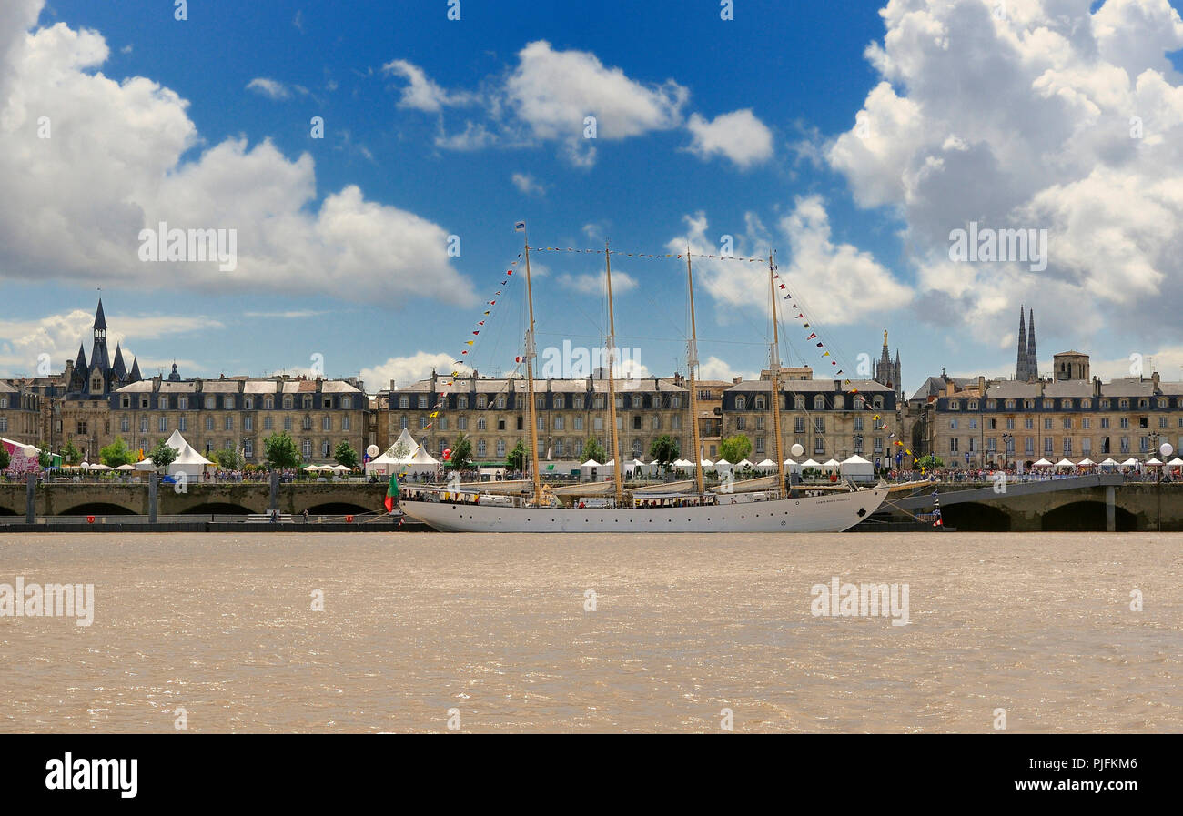 France, South-Western France, Bordeaux, four-masted sailboat Santa ...