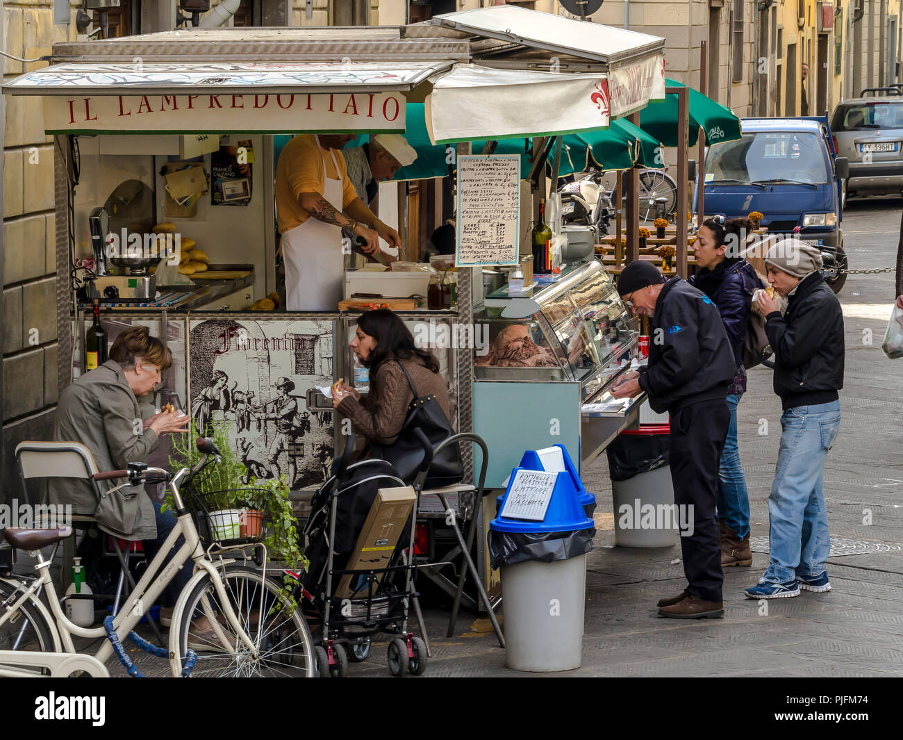 Italy, Tuscany, Florence, tripe snack stall, speciality of Florence ...