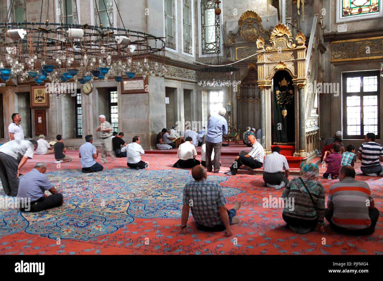 Turkey, Istanbul, Eyup district, Eyup sultan mosque Stock Photo - Alamy