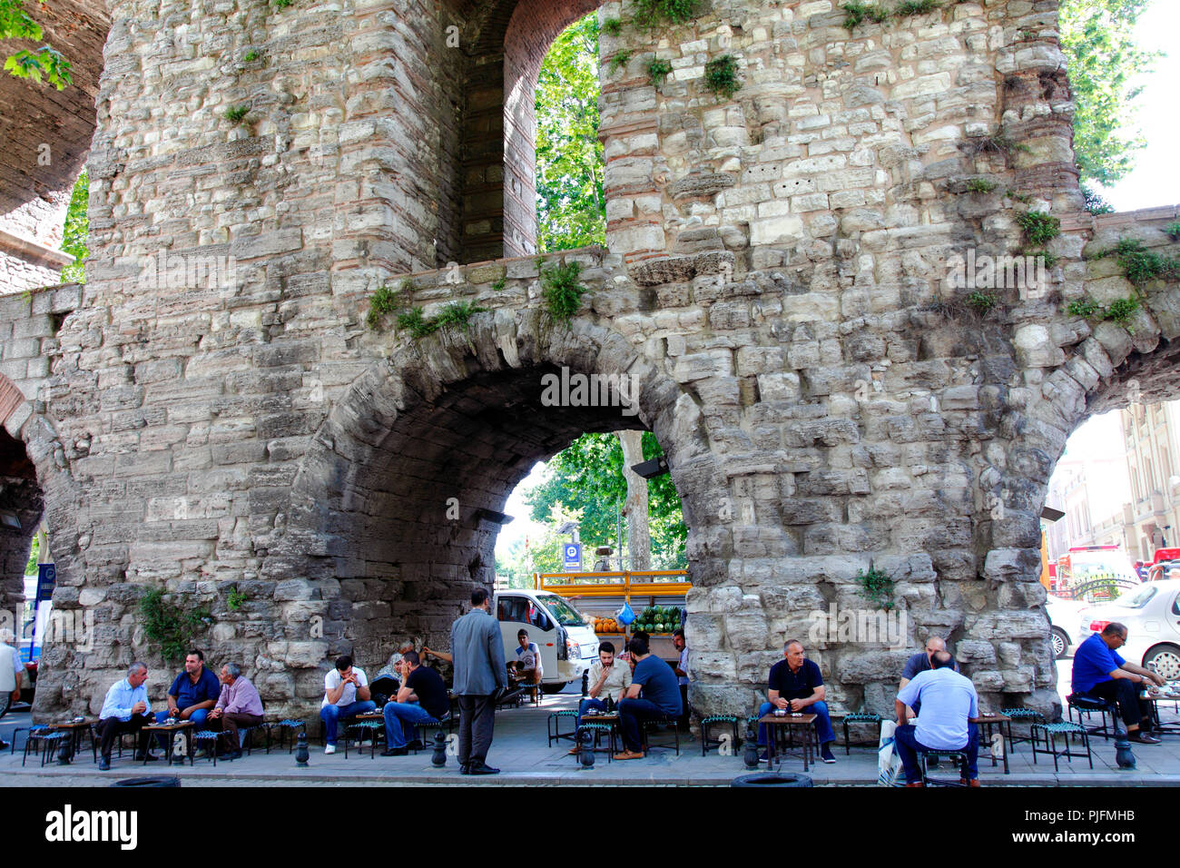 Turkey, Istanbul (municipality of Fatih), quarter of Zeyrek, aqueduct ...