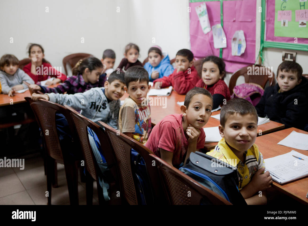 School project presentation hi-res stock photography and images - Alamy