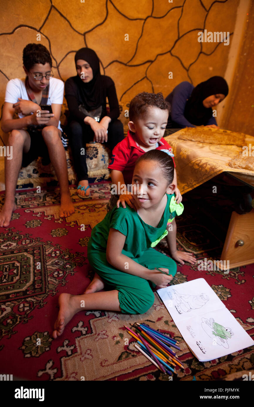 Family Life In Lebanon High Resolution Stock Photography and Images - Alamy
