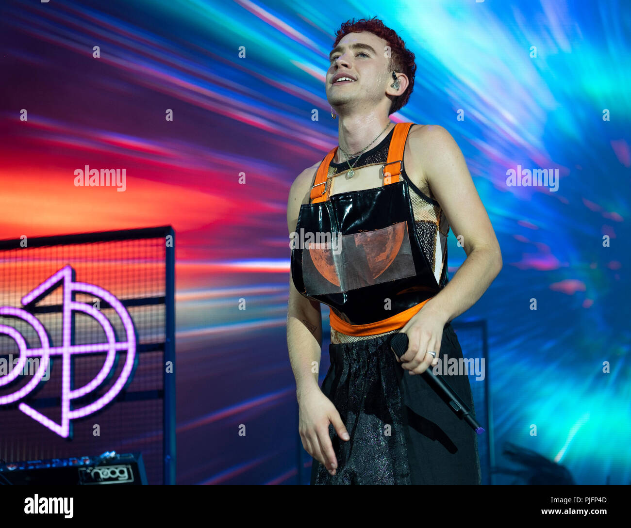 Olly alexander 2018 hi-res stock photography and images - Alamy