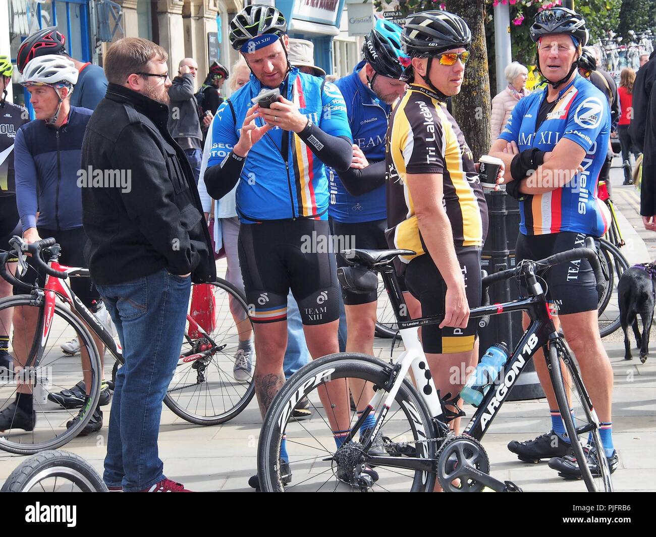 Amateur cycling team hi-res stock photography and images - Alamy