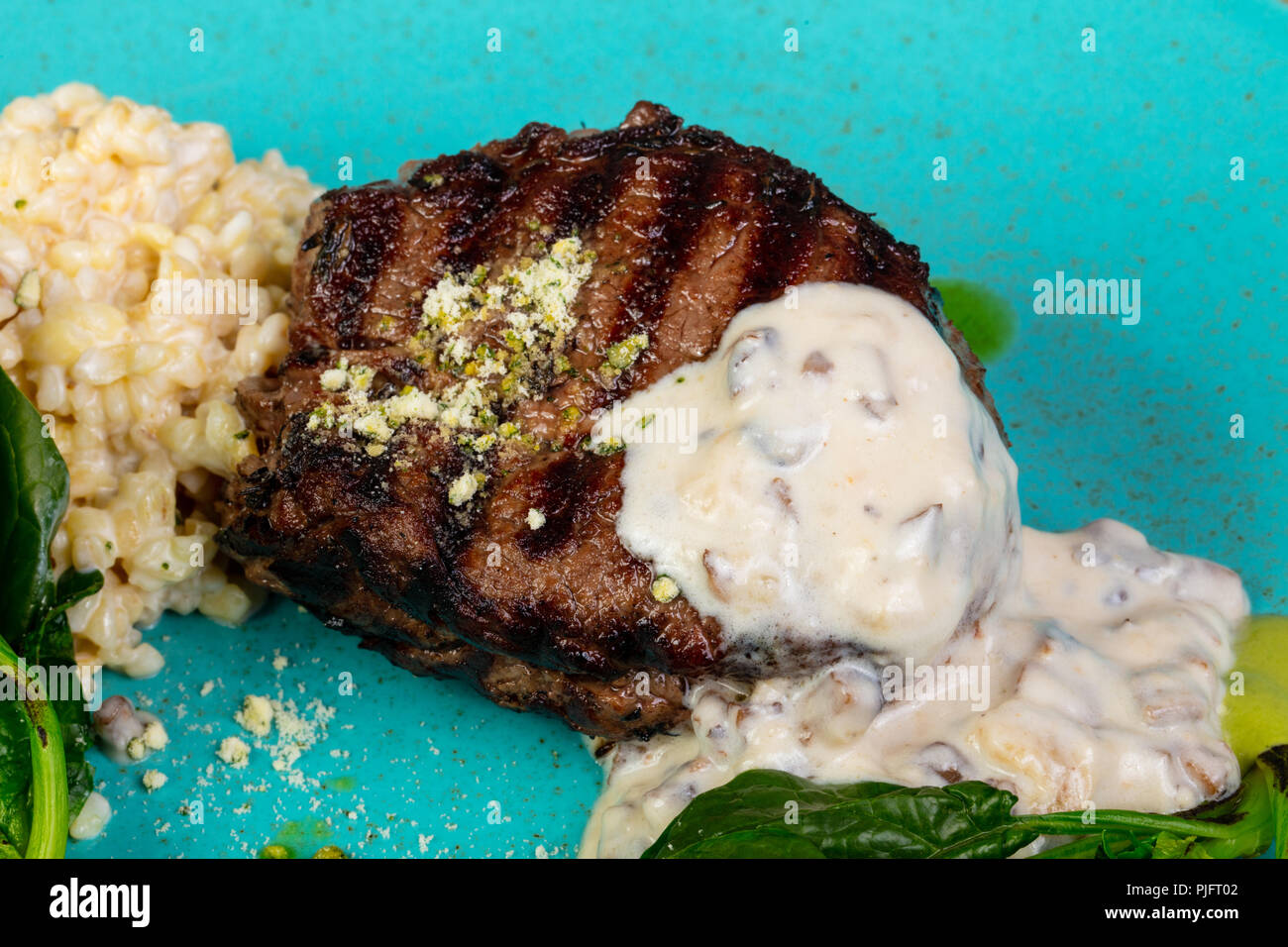 Filet minion hi-res stock photography and images - Alamy
