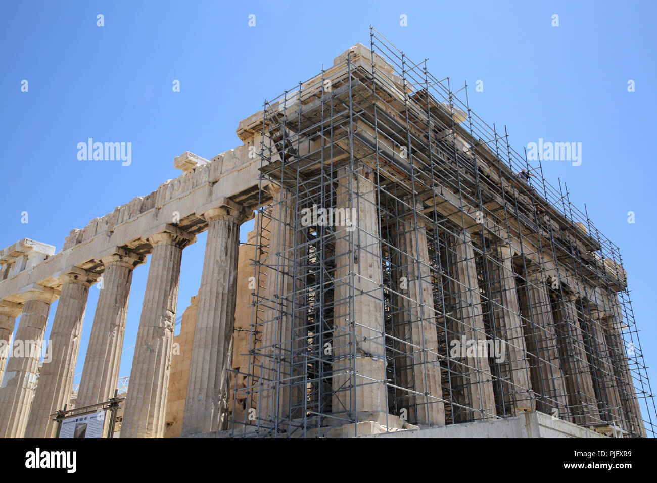 Restoration of the parthenon hi-res stock photography and images - Alamy