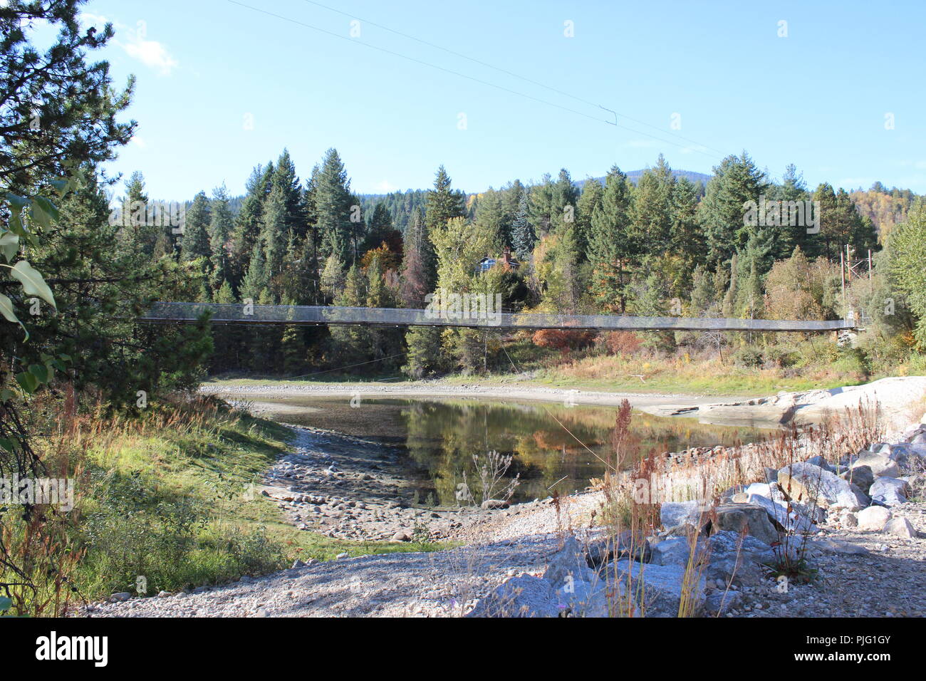 Pedestrian suspension bridge hi-res stock photography and images - Alamy