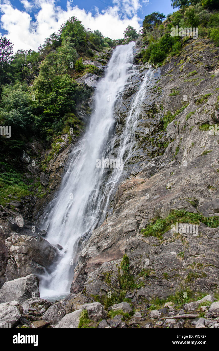 Highest waterfall in South Tyrol: the Parcines waterfall, 98 mt high ...