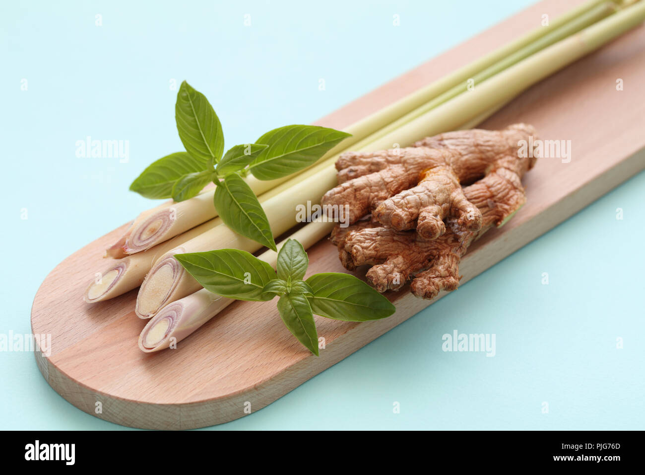Ginger and basil hi-res stock photography and images - Alamy