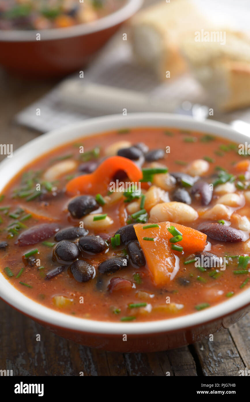 Three bean soup hi-res stock photography and images - Alamy
