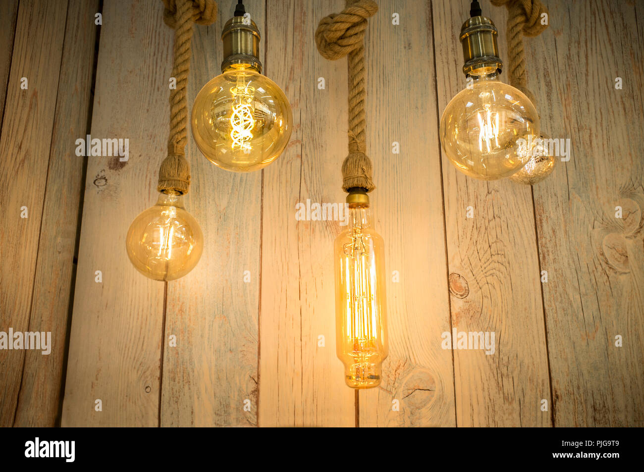 Decorative rope knots hi-res stock photography and images - Alamy