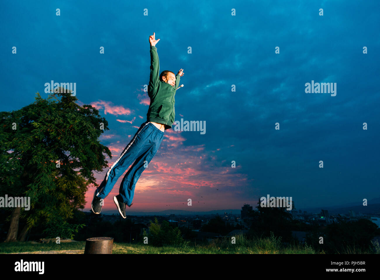 Freerunning flip hi-res stock photography and images - Alamy