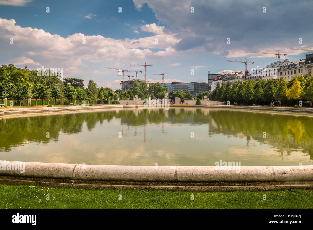 Outside views hi-res stock photography and images - Alamy