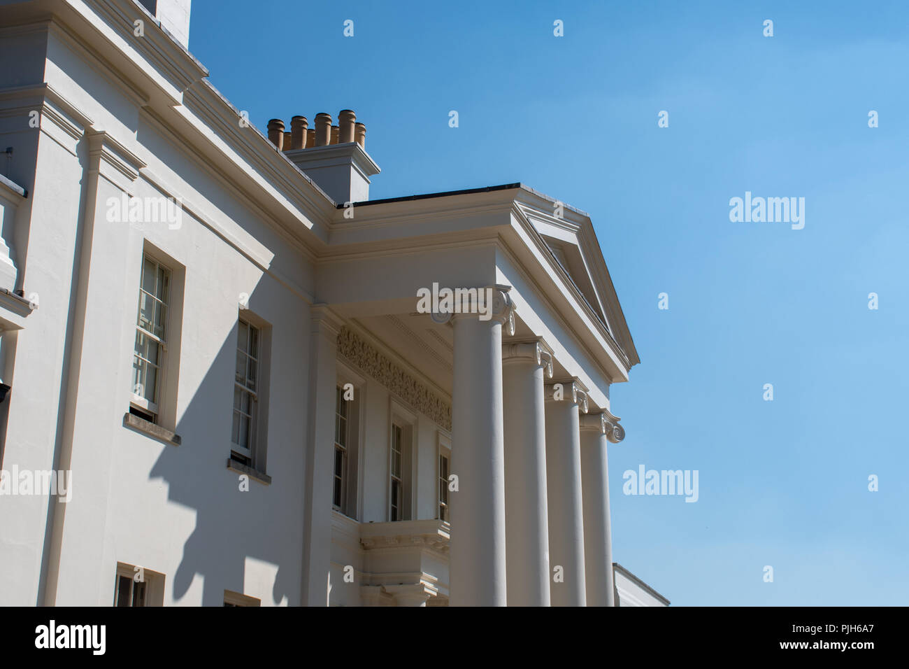 Large georgian house hi-res stock photography and images - Alamy