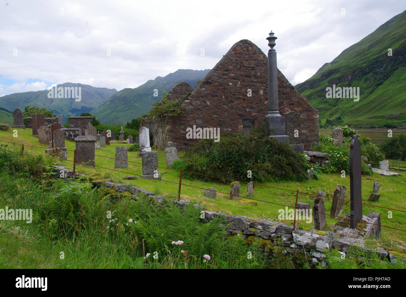 Kintail, St Dubhthac's Church, Clachan Duich Burial Ground. John o ...