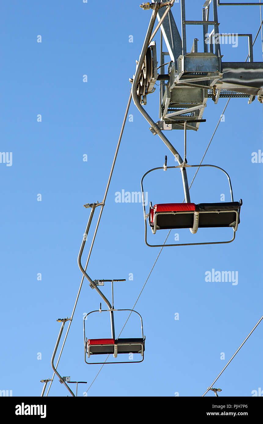 Elevator cables hi-res stock photography and images - Alamy