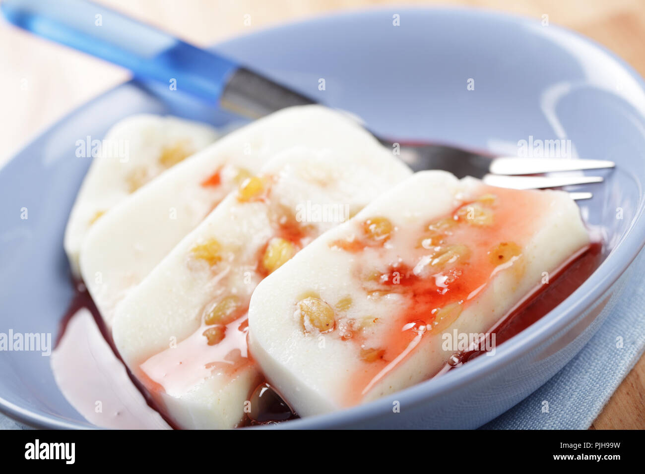 Semolina pudding jam hi-res stock photography and images - Alamy