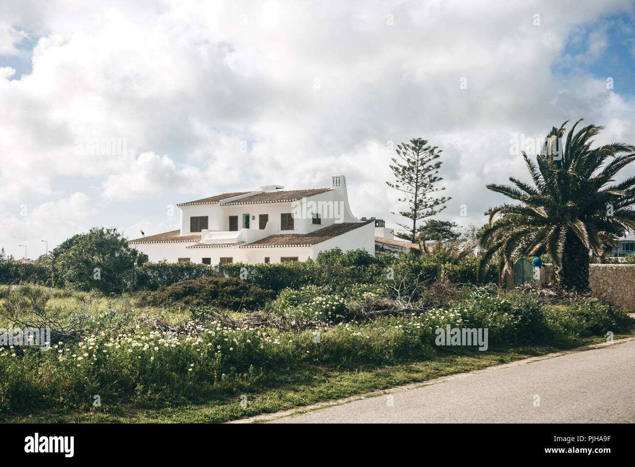 Typical portuguese architecture hi-res stock photography and images - Alamy