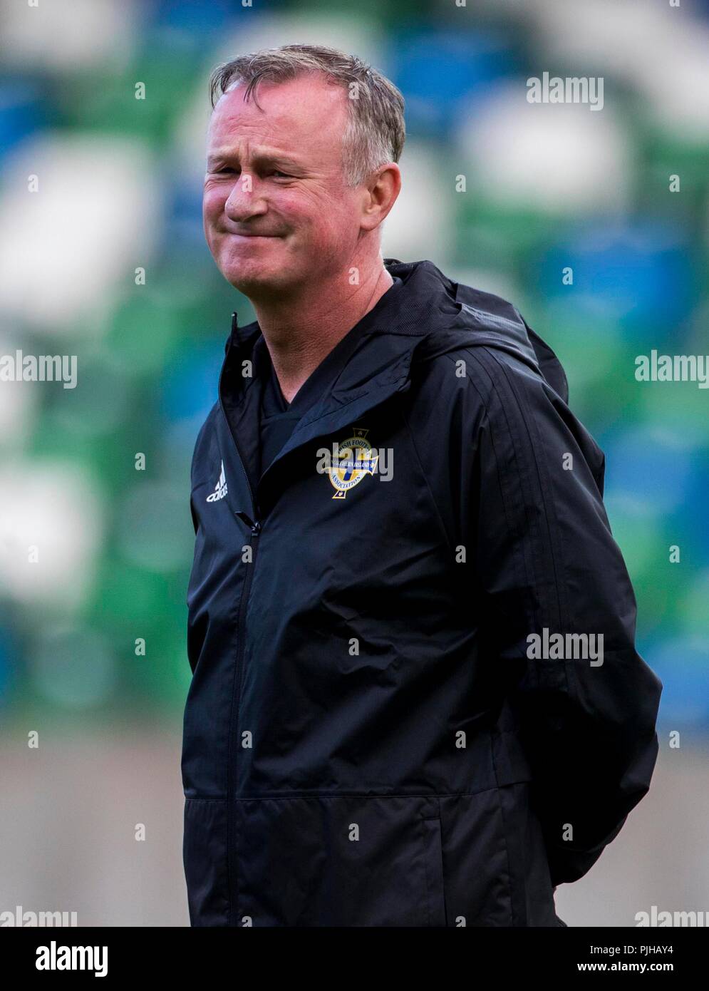 Dugout northern ireland manager michael oneill hi-res stock photography ...