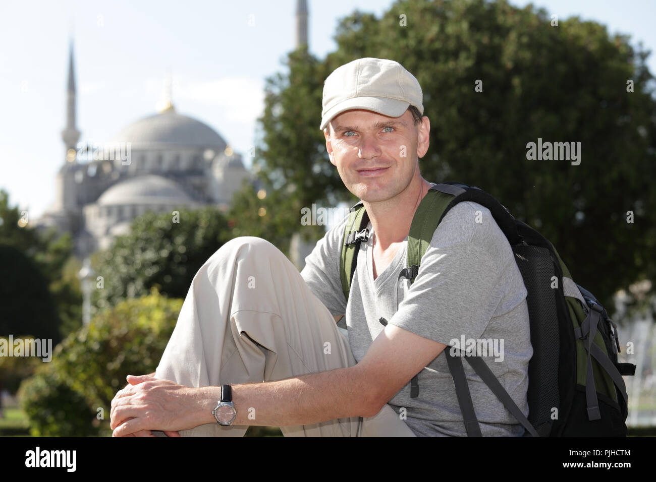 Tourist with backpack in Istanbul Stock Photo - Alamy