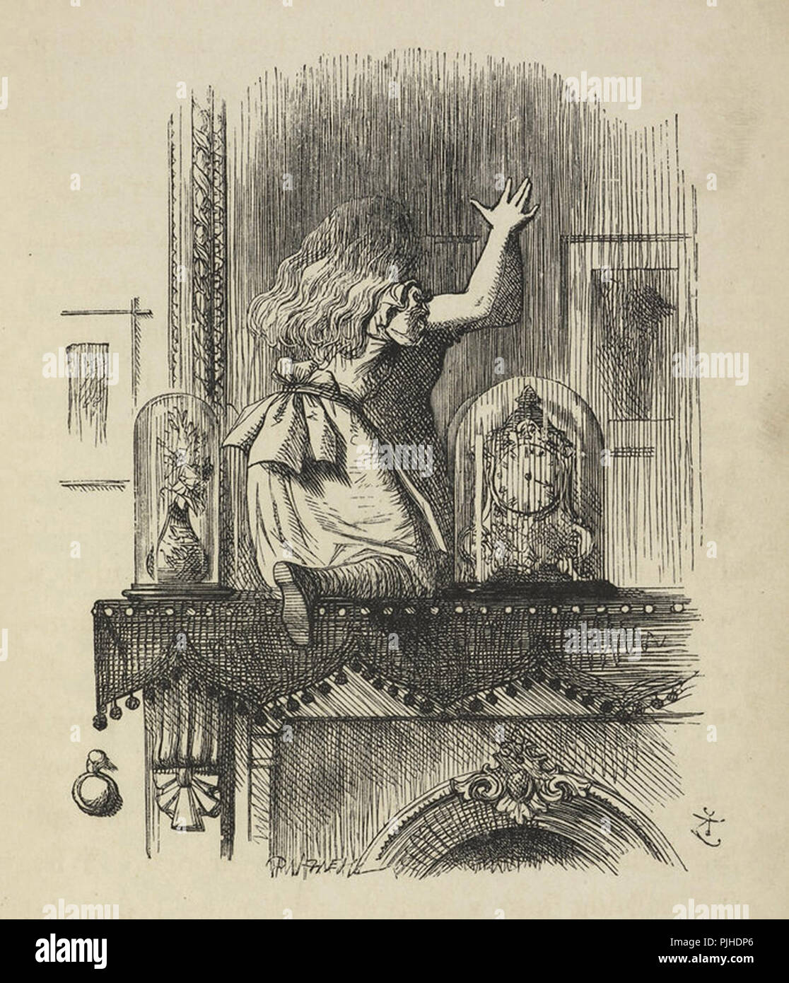 Alice in wonderland john tenniel mouse hi-res stock photography and ...