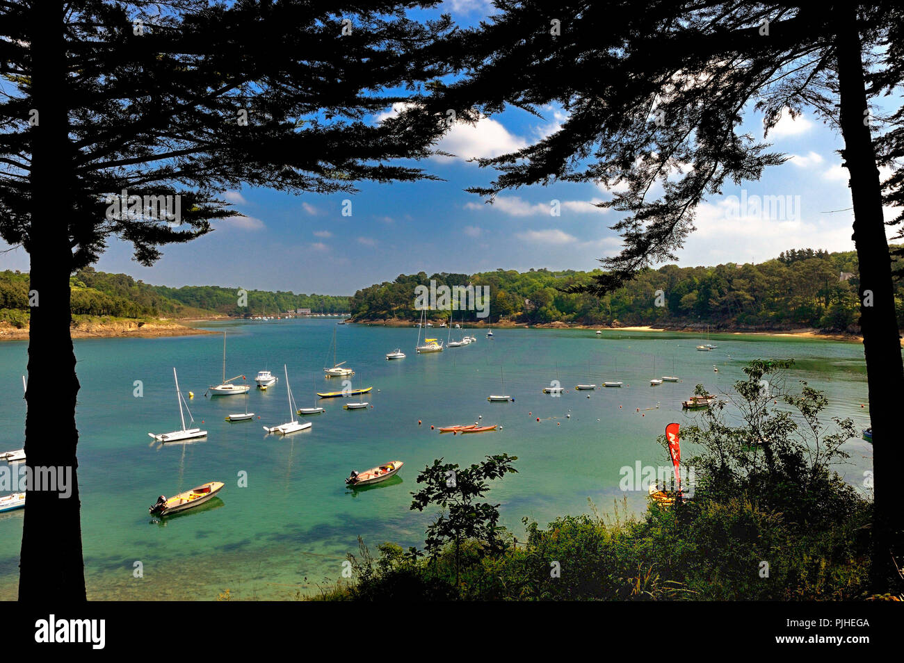 Belon river hi-res stock photography and images - Alamy