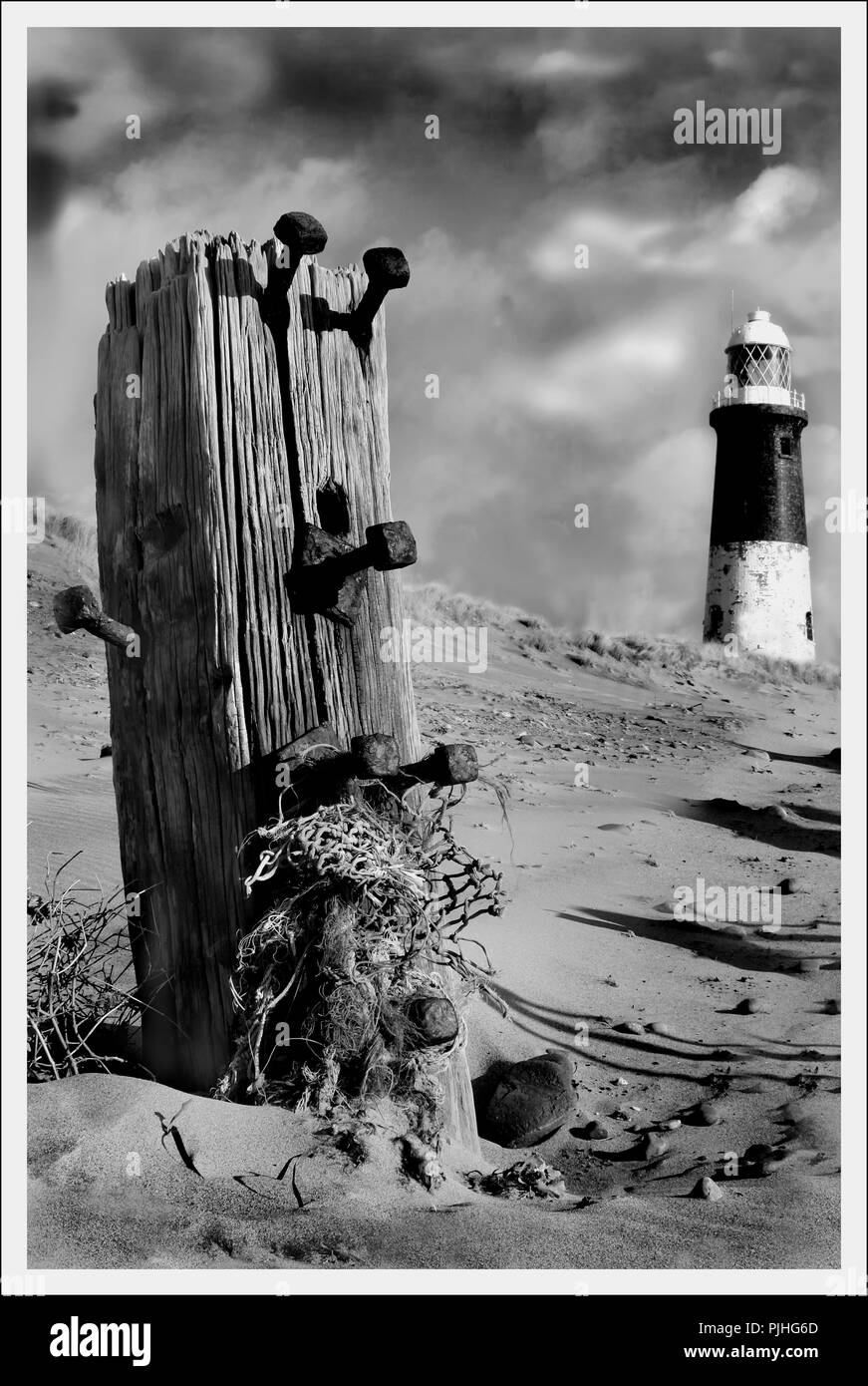 Spurn point lighthouse hi-res stock photography and images - Alamy