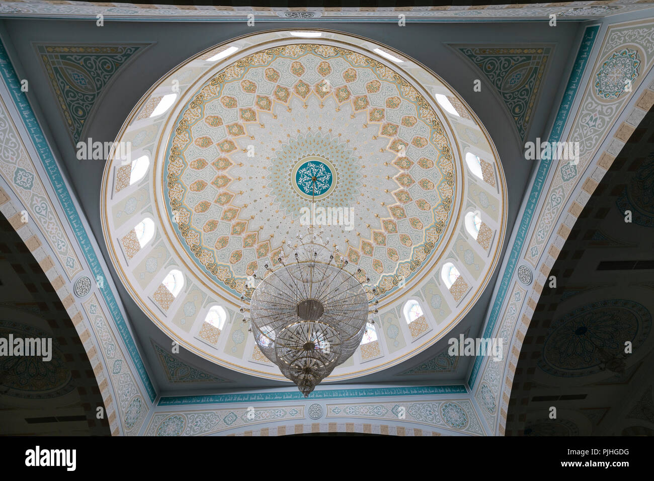 Ornamental dome inside the Hazrat Sultan Mosque Stock Photo - Alamy