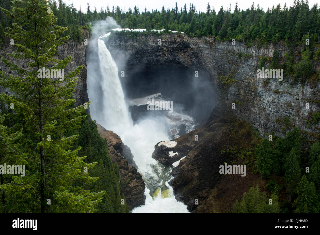The famous Helmcken Falls in Canada Stock Photo - Alamy
