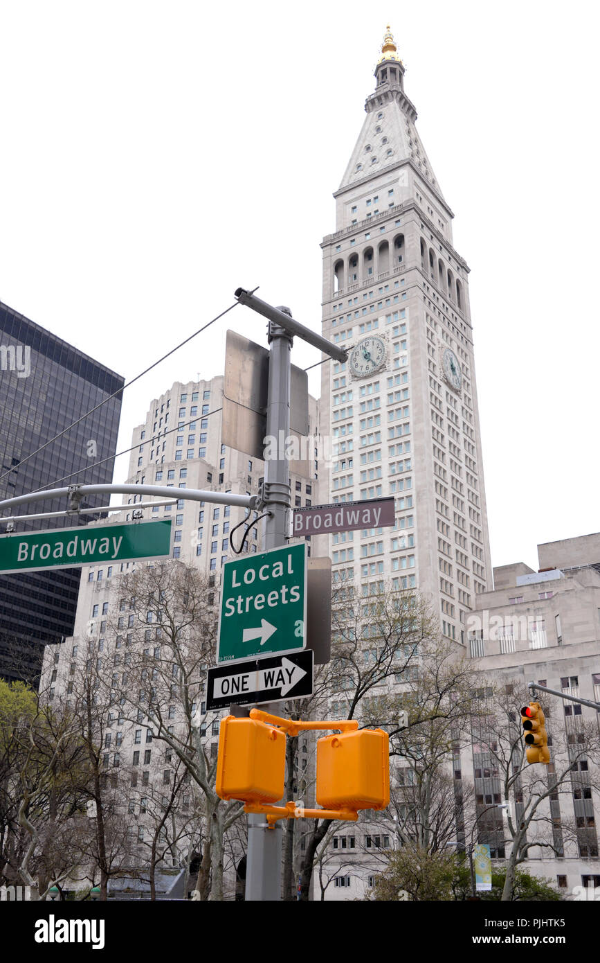 signs, Manhattan, New-York City , USA Stock Photo - Alamy