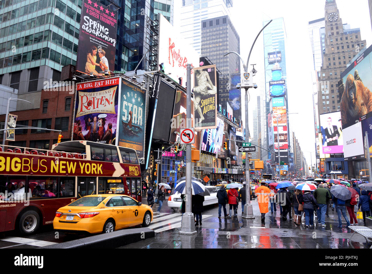 Manhattan in the rain, New-York City, USA Stock Photo - Alamy