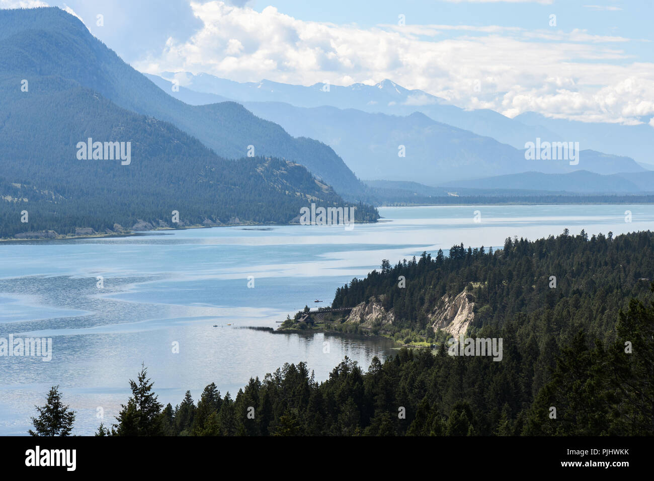 Columbia Lake in the morning Stock Photo - Alamy