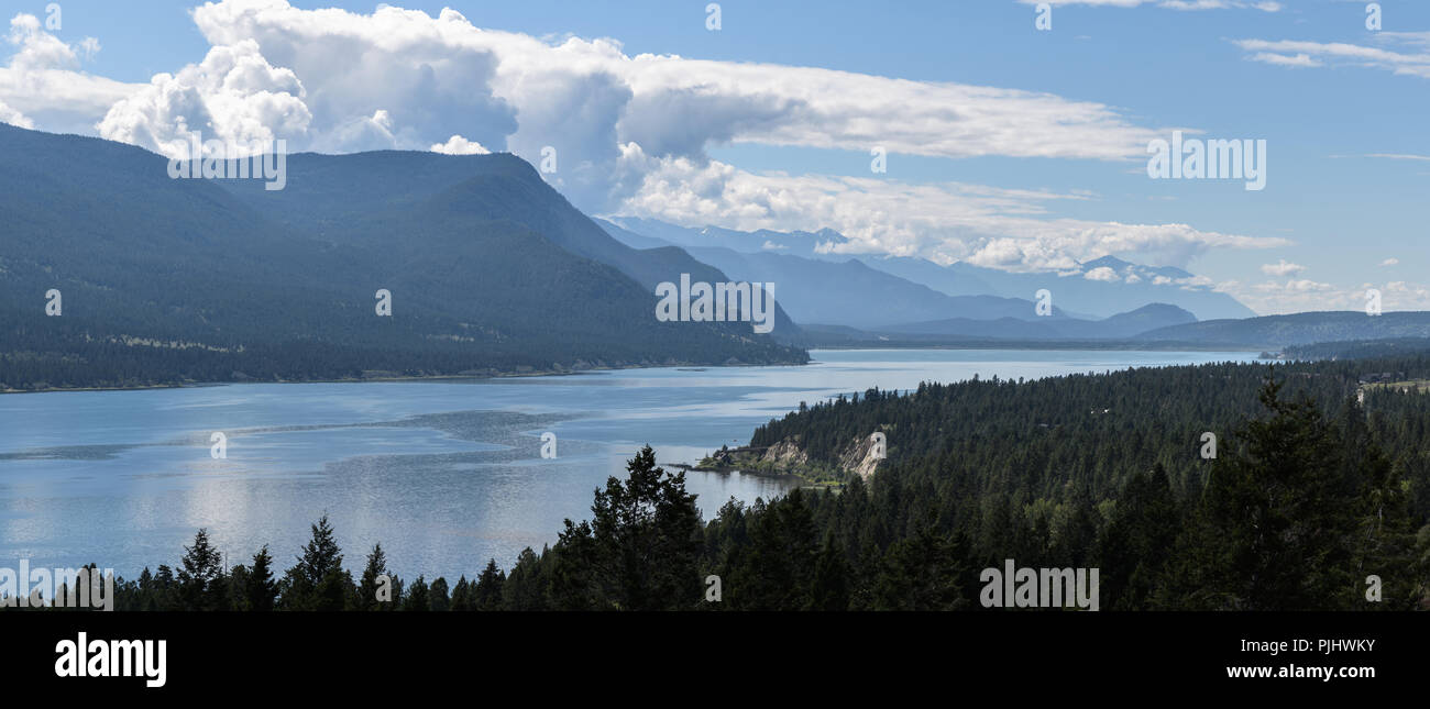 Columbia Lake in the morning Stock Photo - Alamy
