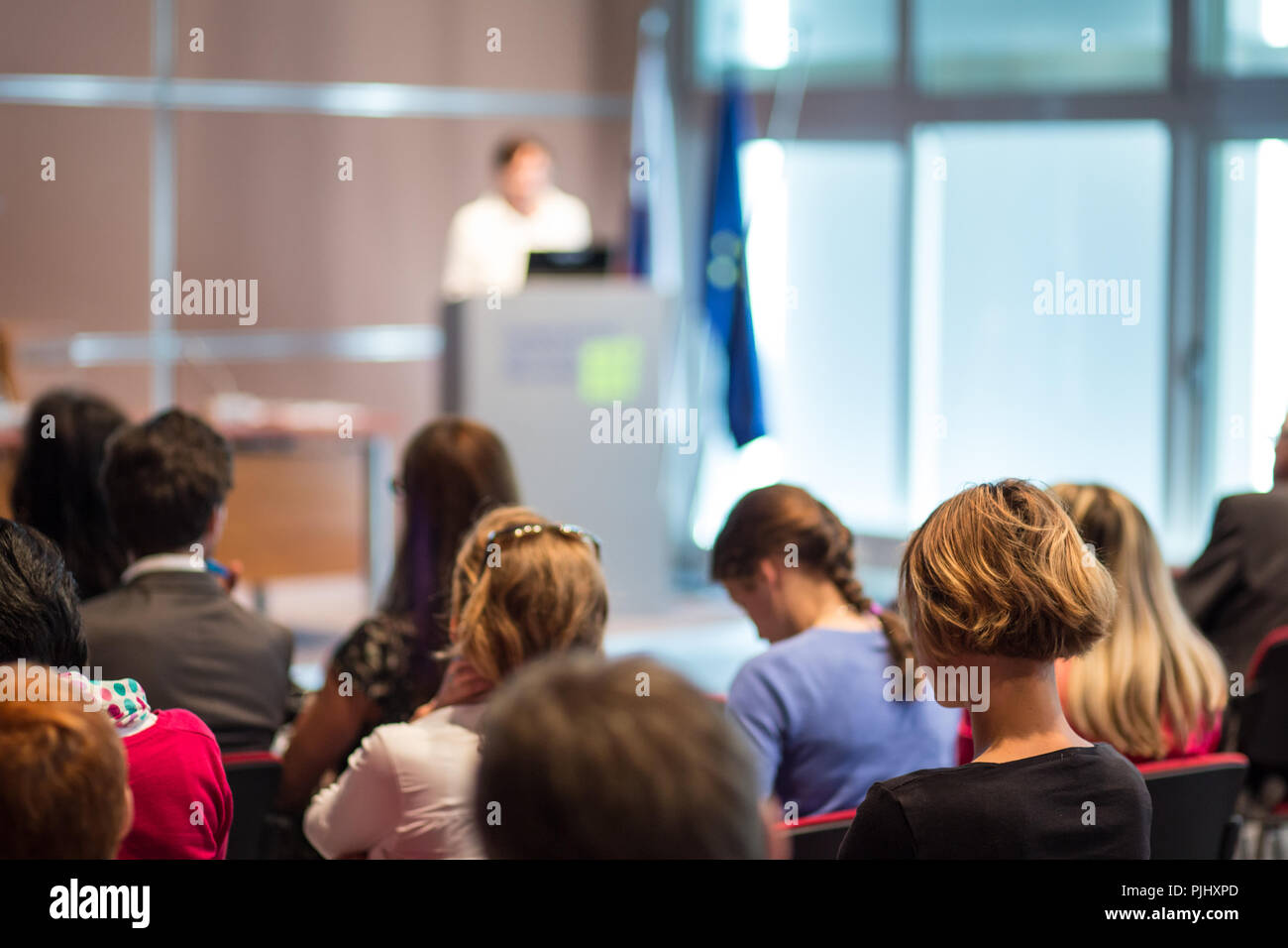 Group talk conference hi-res stock photography and images - Alamy
