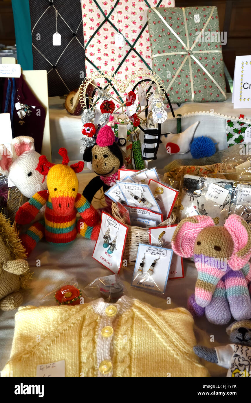Village craft hi-res stock photography and images - Alamy