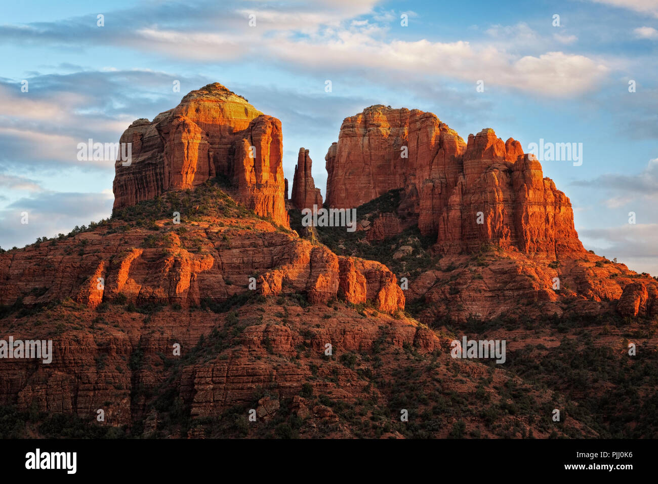 Sandstone spires hi-res stock photography and images - Alamy