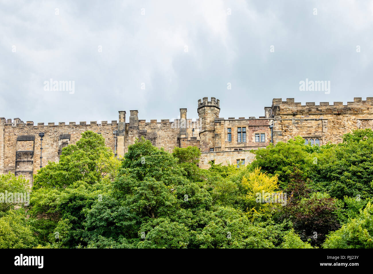 Durham cathedral exterior hi-res stock photography and images - Alamy