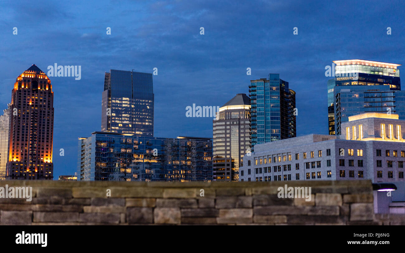 Midtown atlanta sunset skyline hi-res stock photography and images - Alamy