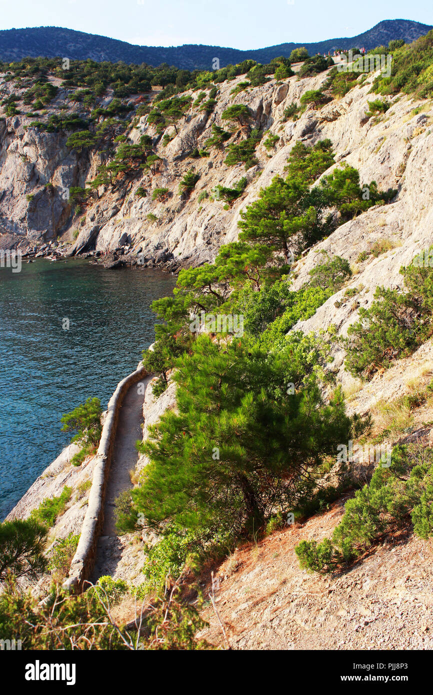 The mountains of Crimea. Trail Golitsyna, Cape Kapchik, descent to the ...