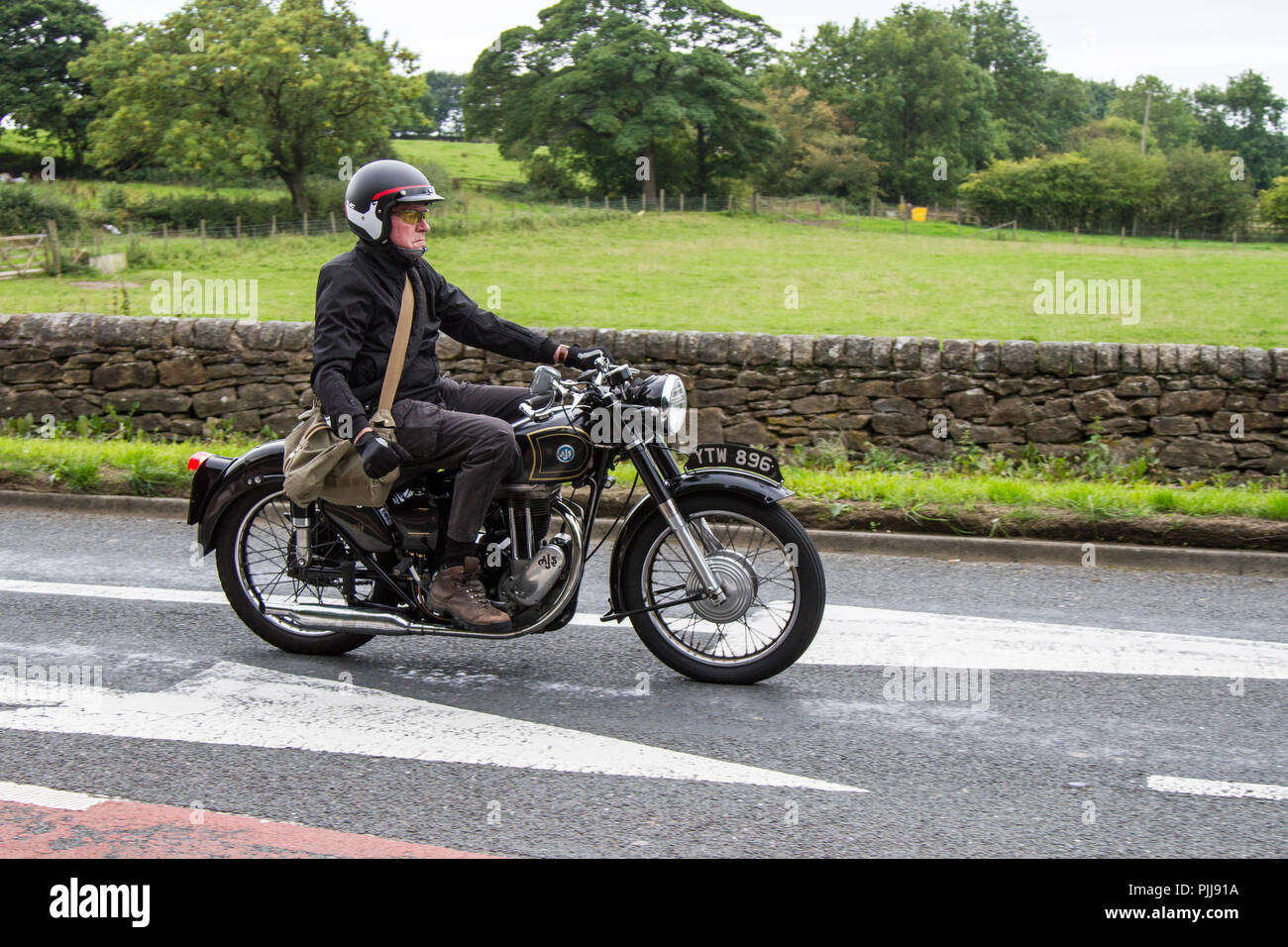 1954 ajs hi-res stock photography and images - Alamy