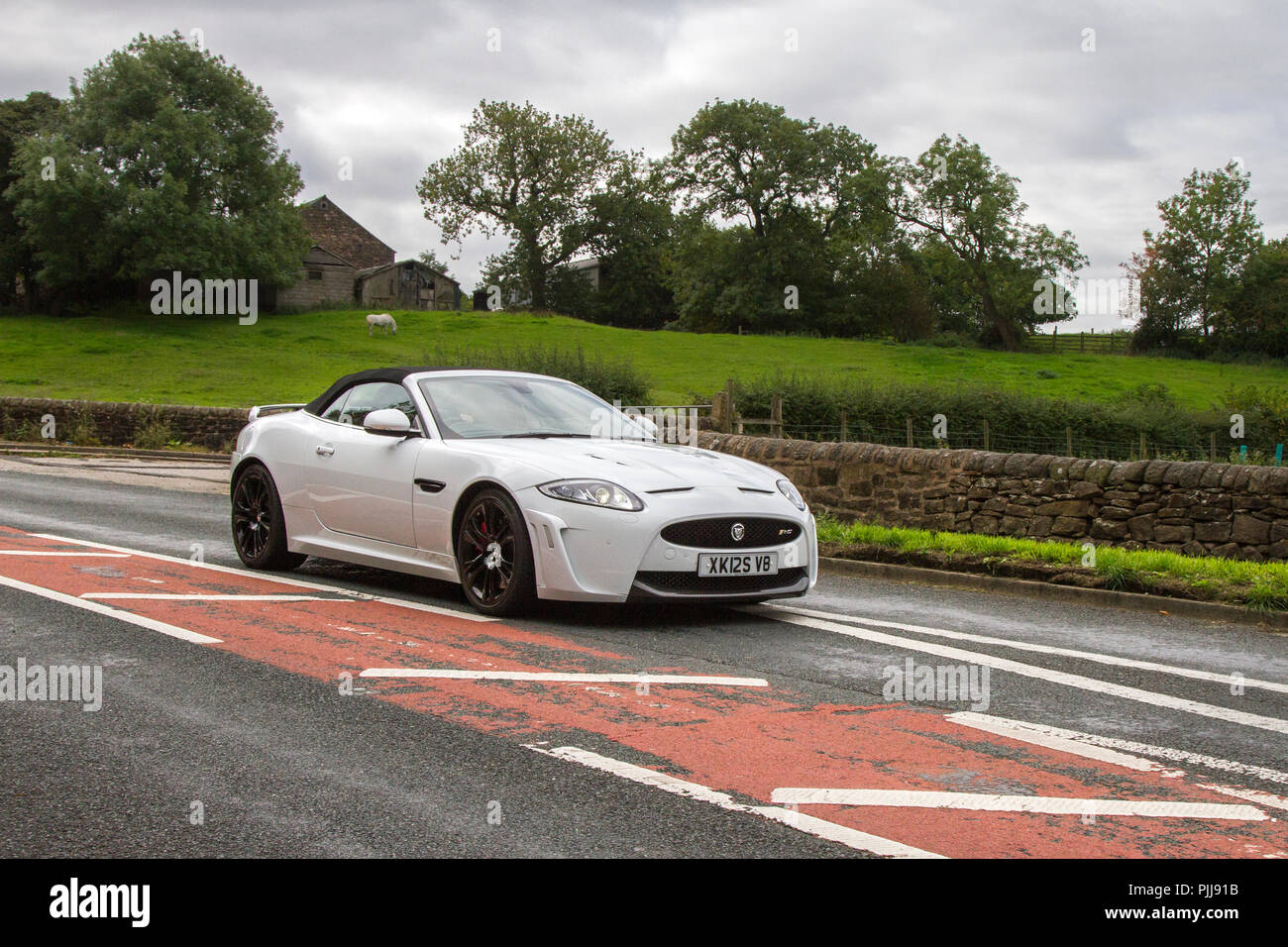 White XK 12S V8 Jaguar Classic, vintage, veteran, cars of yesteryear ...